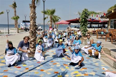 Büyükçekmeceli çocuklardan Renkli Nasrettin Hoca Anma Etkinliği