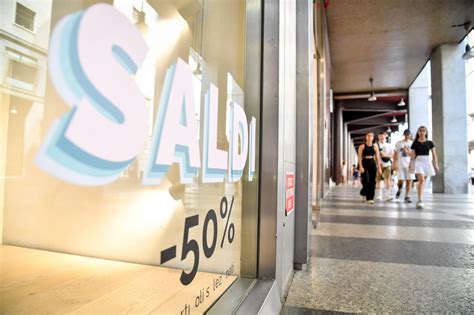 Quando Iniziano I Saldi Estivi 2023 Il Calendario Completo Con Le Date