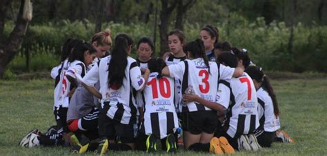 Las Lobitas Golearon En San Rafael Radio Fm Vi As