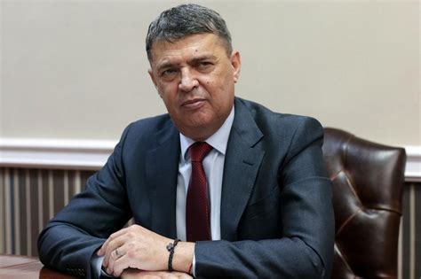 Marian Petrache ROMÂNIEI ÎI DORESC SĂ FIE MARE UNITĂ ȘI IUBITĂ DE