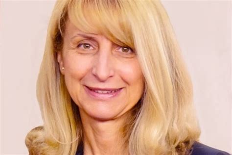 Горица Грънчарова склонна да е служебен премиер но ПП ДБ искат друг