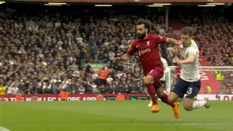 Jurgen Klopp Liverpool Manager Reignites Feud With Referee Paul