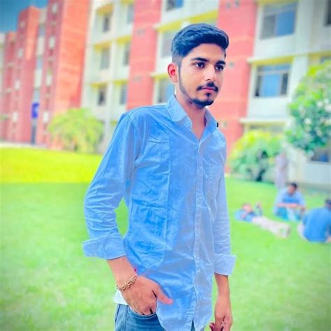 वंश सैनी 🦅 Vanshsaini0008 On Threads