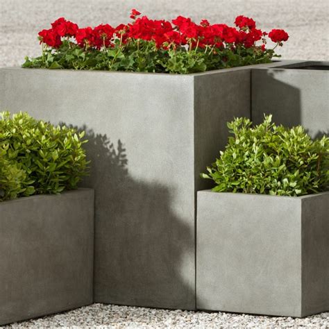 Jardinière béton 24 idées pour un extérieur moderne