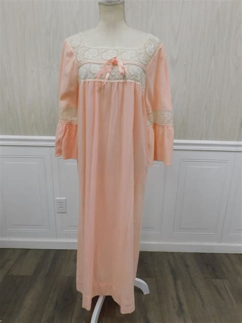 Vintage Gossard Artemis Nightgown Gem