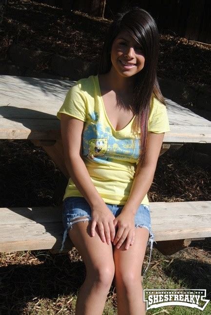 OMG Sexy Azz Girl ShesFreaky