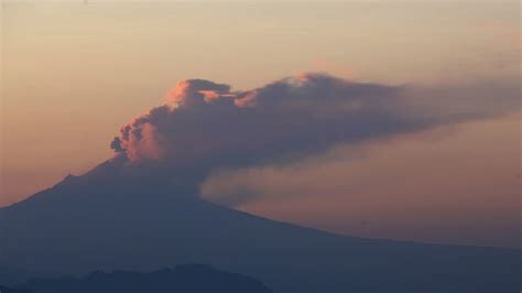 Alertan Caída De Ceniza Del Popocatépetl En Dos Alcaldías De La Cdmx