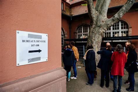 Taux d abstention législatives à h vers un record