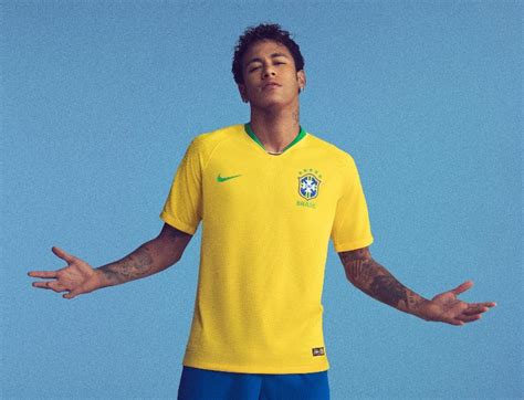 Neymar Posta Vídeo Fazendo Embaixadinha Com Pé Operado Jovem Pan