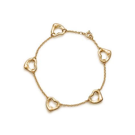 Elsa Peretti® 系列 18k 黄金 Open Heart 手链，中号。 Tiffany And Co