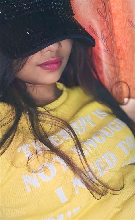 Cute Tara Webcam Show Erobate