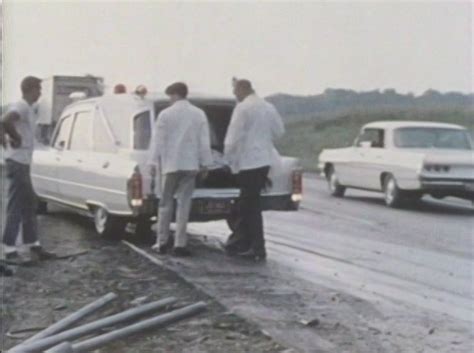 Imcdb Org Pontiac Unknown Vista Sedan Door Hardtop In Highways