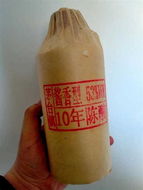 茅台带个“镇”，买酒需谨慎 Jiemian Global