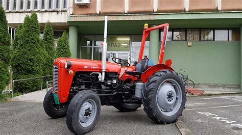 Позив за подношење захтева за субвенционисану доделу заштитног рама за употребљавани трактор