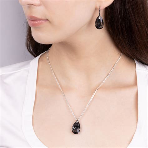 Komplet srebrny kolczyki i zawieszka czarny kryształ Swarovski HS1743