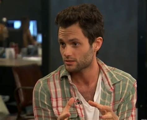 Penn Badgley On Gossip Girl Ending It Doesnt Make Sense For Anyone