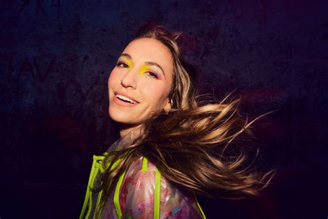 From Bayou To Billboard Lauren Daigle Brings Hymns Of Happiness To Kaleidoscope Beach Weekend 30a