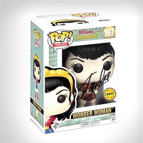 Wonder Woman Bombshell Chase Funko Pop Stan Lee Signed Rare T