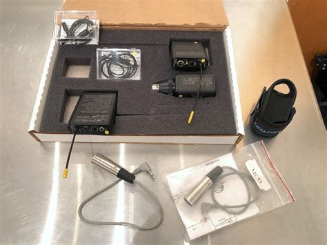 Fs Intl Lectrosonics 100 Series Uhf Complete Wireless Mic System