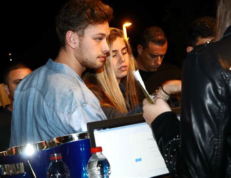 עומר אדם פגש את רומי עפרון תראו איך זה עבר Tmi