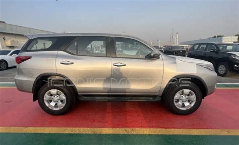 2023 Toyota Fortuner 24l Diesel At Iconic Motors Dubai