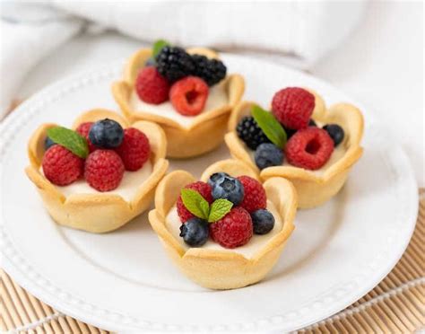 Raspberry Tart Irresistible Treats For Your Get Togethers