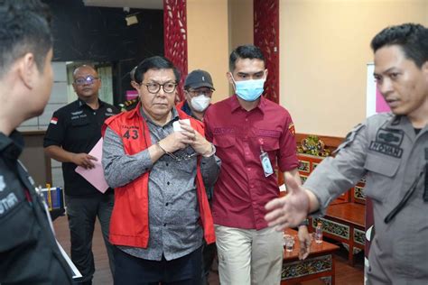 3 Hakim Kasus Suap Vonis Bebas Ronald Tannur Dilimpahkan