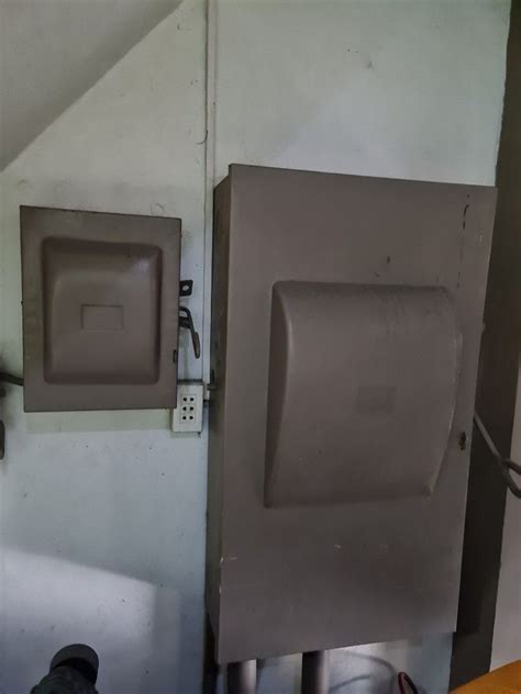 Circuit Breaker And Double Throw Switch 3 Phase Commercial And Industrial