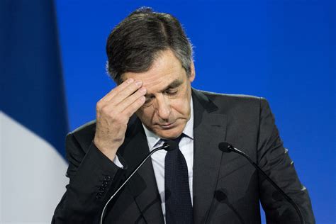 Fillon Poursuit Sa Campagne En Position De Challengeur EURACTIV Fr