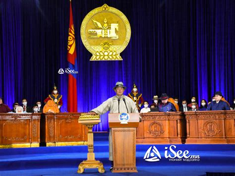 У Хүрэлсүх Үндсэн хуульд нэмэлт өөрчлөлт оруулах асуудлыг дэмжихгүй гэдэг байр суурь одоо ч