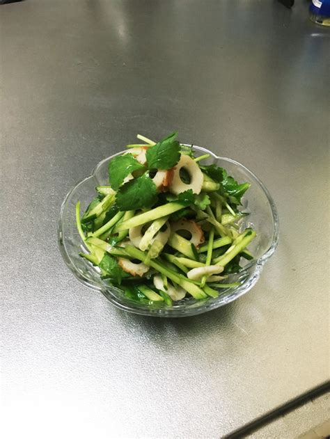 切って和えるだけ！三つ葉のさっぱりサラダ By みあびちー 【クックパッド】 簡単おいしいみんなのレシピが348万品