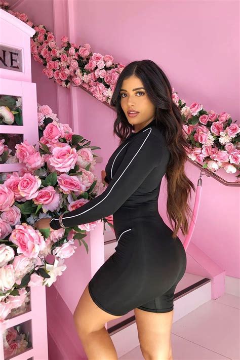5 Reasons You Need To Marry A Latin Woman Colores De Piel Color