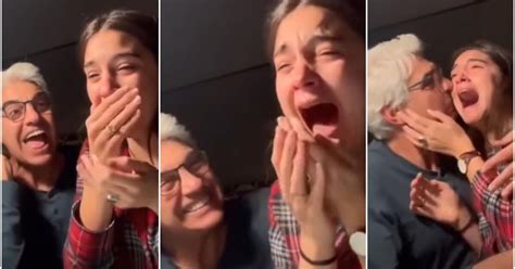 TikTok Viral Joven Se Entera Que Ha Sido Aceptada En La Universidad Y Se Emociona Al Cumplir Su