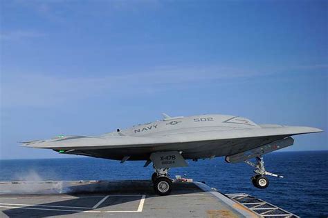 An X 47b Unmanned Combat Air System Ucas Demonstrator Picryl Public