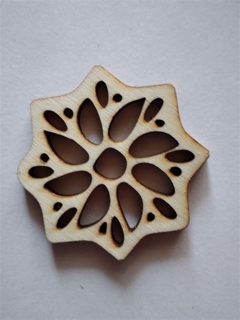 Pin Di Ilva Kalniņa Su Arty
