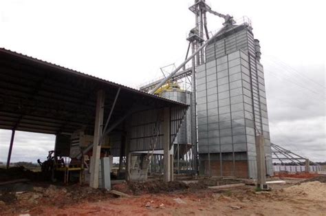 G1 Jovem morre após cair de silo em construção em São Vicente do Sul