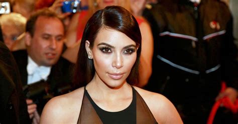 Kim Kardashian insultes racistes contre Kanye West au bal de l Opéra de Vienne Purebreak