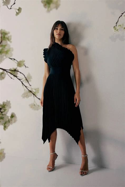 A Simple Guide To Wedding Guest Dress Codes Abia Weddings