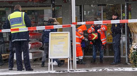 In Geschäft Erschossen 48 Jähriger Für Mord An Ehefrau Zu Haft