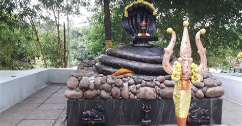சமவர பரதஷம Outdoor decor Outdoor Decor