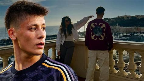 Arda Güler sevgilisi Duru Nayman ile fotoğraflarını paylaştı Elips Haber