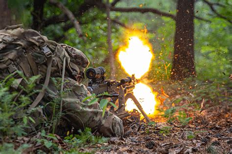 Army Europe Chief Unveils Nato Eastern Flank Defense Plan