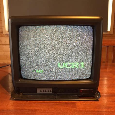 Bought This Crt For Ps1 Ps2 It Has An Av Input On The Back But I Cant
