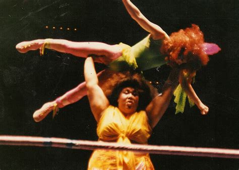 Project Of The Day Gorgeous Ladies Of Wrestling Tell Their Story