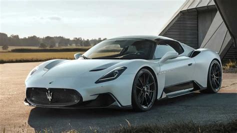 Maseratis Incredible New Mc20 Cielo Touch The Sky Privee
