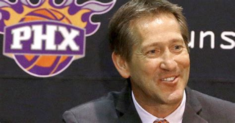 Un Exjugador Nuevo Entrenador De Los Suns