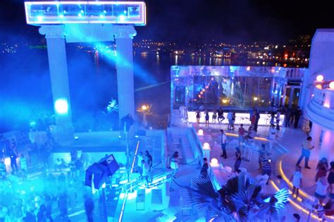 13 Of The Worlds Most Exclusive Nightclubs Top Dreamer