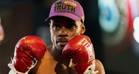 Errol Spence Jr Height Weight Body Measurements Shoe Size