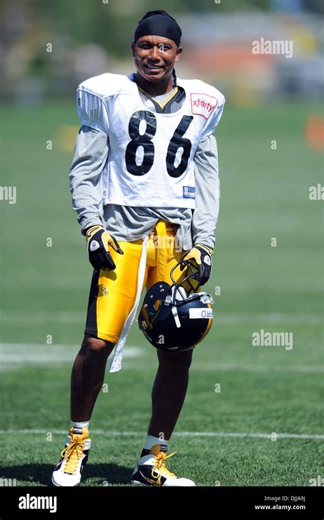 08 August 2010 Pittsburgh Steelers Hines Ward 86 Smiling Before