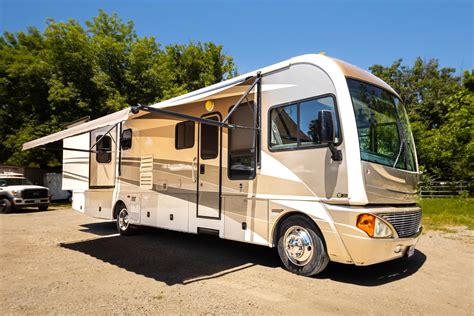 Mercedes Sprinter Van 15 Passenger Van Wheelhouse